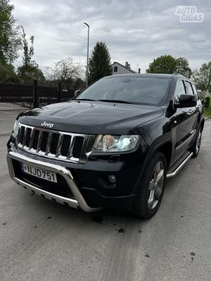 Black Jeep Grand Cherokee 2012 in Vilnius, with an engine capacity of 3.00 L and mileage of 254 thousand km for 10000 €, photo  on AUTOMOTO.COM.LV