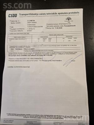 Black Jeep Grand Cherokee 2012 in Riga, with an engine capacity of 3.00 L and mileage of 318 thousand km for 9500 €, photo 10 on AUTOMOTO.COM.LV