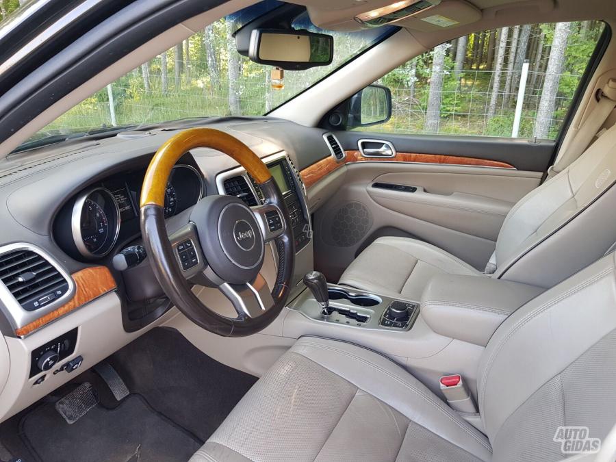 Melns Jeep Grand Cherokee 2012 Viļņa, ar dzinēja tilpumu 5.70 L un nobraukumu 226 tūkst. km par 6300 €, foto 13 vietnē AUTOMOTO.COM.LV
