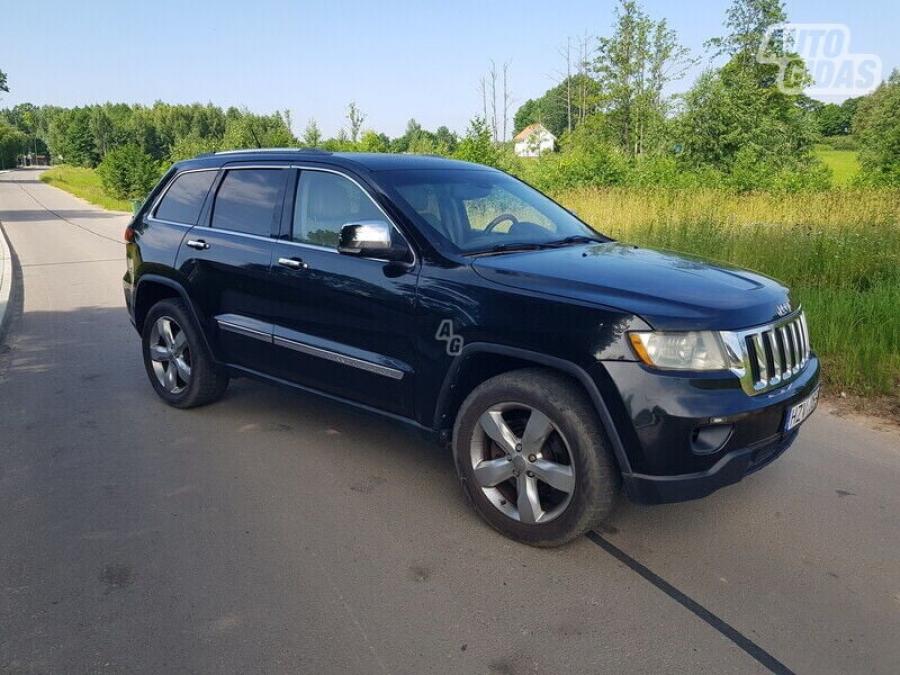 Melns Jeep Grand Cherokee 2012 Viļņa, ar dzinēja tilpumu 5.70 L un nobraukumu 226 tūkst. km par 5999 €, foto 9 vietnē AUTOMOTO.COM.LV