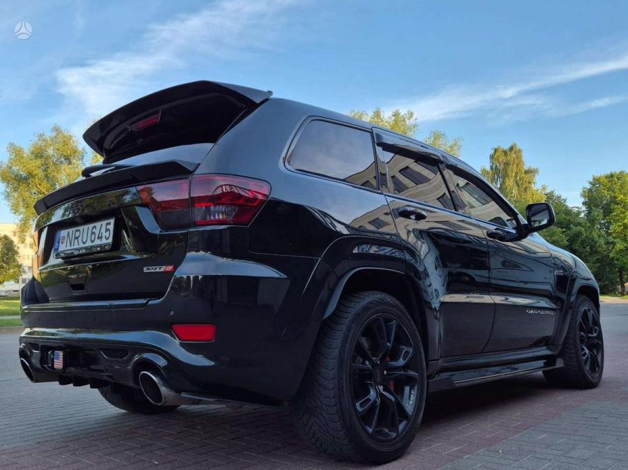 Melns Jeep Grand Cherokee 2012 Šilutė, ar dzinēja tilpumu 6.40 L un nobraukumu 245 tūkst. km par 16450 €, foto 7 vietnē AUTOMOTO.COM.LV