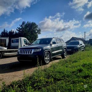 Melns Jeep Grand Cherokee 2012 Marijampole, ar dzinēja tilpumu 2.99 L un nobraukumu 245 tūkst. km par 3100 €, foto  vietnē AUTOMOTO.COM.LV