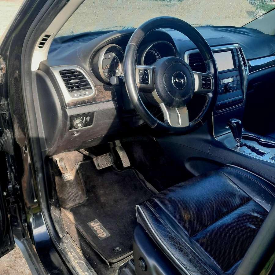 Melns Jeep Grand Cherokee 2012 Marijampole, ar dzinēja tilpumu 2.99 L un nobraukumu 245 tūkst. km par 3100 €, foto 10 vietnē AUTOMOTO.COM.LV