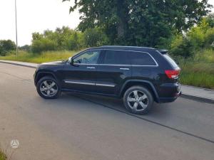 Черный Джип Гранд Чероки 2012 в Вильнюс, объемом двигателя 5.70 л и пробегом 226 тыс. км за 5999 €, фото 11 на AUTOMOTO.COM.LV