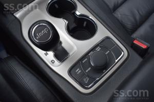 Melns Jeep Grand Cherokee 2012 Kuldīga, ar dzinēja tilpumu 3.00 L un nobraukumu 0 tūkst. km par 8990 €, foto 11 vietnē AUTOMOTO.COM.LV
