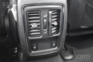 Melns Jeep Grand Cherokee 2012 Kuldīga, ar dzinēja tilpumu 3.00 L un nobraukumu 0 tūkst. km par 8990 €, foto 21 vietnē AUTOMOTO.COM.LV