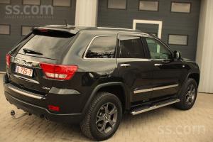 Melns Jeep Grand Cherokee 2012 Rīga, ar dzinēja tilpumu 3.00 L un nobraukumu 0 tūkst. km par 11390 €, foto 7 vietnē AUTOMOTO.COM.LV