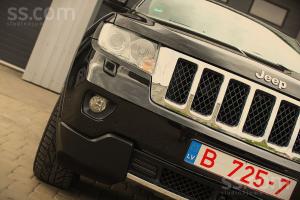 Melns Jeep Grand Cherokee 2012 Rīga, ar dzinēja tilpumu 3.00 L un nobraukumu 0 tūkst. km par 11390 €, foto 14 vietnē AUTOMOTO.COM.LV