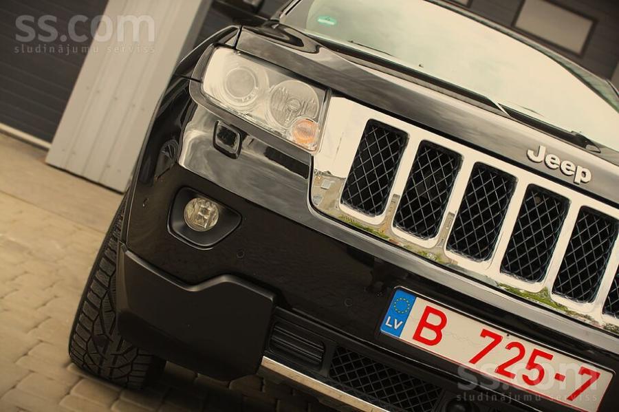 Melns Jeep Grand Cherokee 2012 Rīga, ar dzinēja tilpumu 3.00 L un nobraukumu 0 tūkst. km par 11390 €, foto 14 vietnē AUTOMOTO.COM.LV