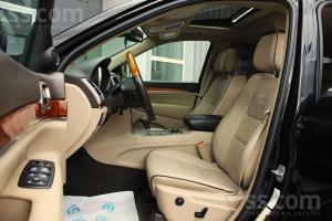 Melns Jeep Grand Cherokee 2012 Rīga, ar dzinēja tilpumu 3.00 L un nobraukumu 0 tūkst. km par 11390 €, foto 17 vietnē AUTOMOTO.COM.LV