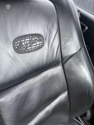 Melns Jeep Grand Cherokee 2012 Šauļi, ar dzinēja tilpumu 3.00 L un nobraukumu 300 tūkst. km par 5500 €, foto 19 vietnē AUTOMOTO.COM.LV