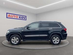 Black Jeep Grand Cherokee 2012 in Vilnius, with an engine capacity of 3.00 L and mileage of 292 thousand km for 9999 €, photo 3 on AUTOMOTO.COM.LV