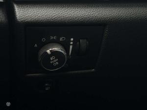Black Jeep Grand Cherokee 2012 in Vilnius, with an engine capacity of 3.00 L and mileage of 292 thousand km for 9999 €, photo 21 on AUTOMOTO.COM.LV