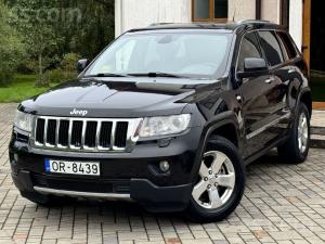 Melns Jeep Grand Cherokee 2012 Jelgava, ar dzinēja tilpumu 3.00 L un nobraukumu 221 tūkst. km par 8900 €, foto  vietnē AUTOMOTO.COM.LV