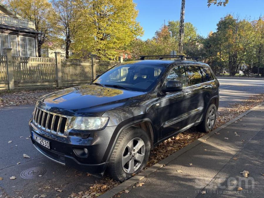Melns Jeep Grand Cherokee 2012 Rīga, ar dzinēja tilpumu 3.00 L un nobraukumu 301 tūkst. km par 7700 €, foto 1 vietnē AUTOMOTO.COM.LV