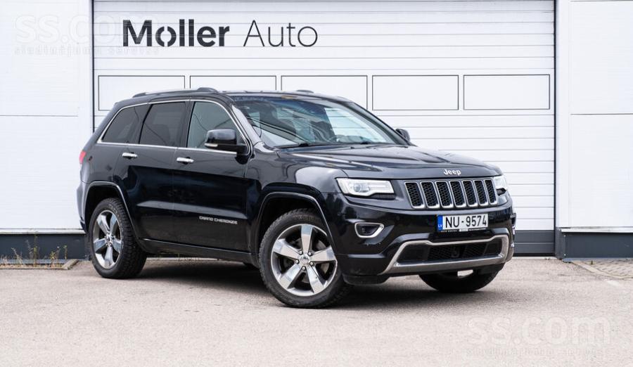 Melns Jeep Grand Cherokee 2013 Rīga, ar dzinēja tilpumu 3.00 L un nobraukumu 227 tūkst. km par 14500 €, foto 2 vietnē AUTOMOTO.COM.LV