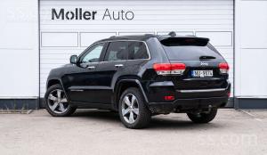 Melns Jeep Grand Cherokee 2013 Rīga, ar dzinēja tilpumu 3.00 L un nobraukumu 227 tūkst. km par 14500 €, foto 4 vietnē AUTOMOTO.COM.LV