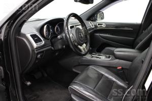 Melns Jeep Grand Cherokee 2013 Rīga, ar dzinēja tilpumu 3.00 L un nobraukumu 354 tūkst. km par 8990 €, foto 8 vietnē AUTOMOTO.COM.LV