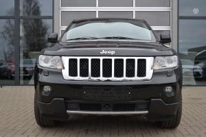 Black Jeep Grand Cherokee 2013 in Vilnius, with an engine capacity of 2.99 L and mileage of 135 thousand km for 13000 €, photo 3 on AUTOMOTO.COM.LV