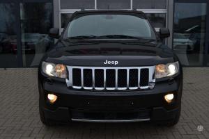 Black Jeep Grand Cherokee 2013 in Vilnius, with an engine capacity of 2.99 L and mileage of 135 thousand km for 13000 €, photo 4 on AUTOMOTO.COM.LV