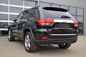 Black Jeep Grand Cherokee 2013 in Vilnius, with an engine capacity of 2.99 L and mileage of 135 thousand km for 13000 €, photo 8 on AUTOMOTO.COM.LV