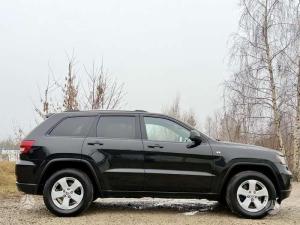 Melns Jeep Grand Cherokee 2013 Šauļi, ar dzinēja tilpumu 3.00 L un nobraukumu 284 tūkst. km par 13200 €, foto 14 vietnē AUTOMOTO.COM.LV