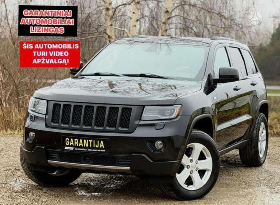 Black Jeep Grand Cherokee 2013 in Siauliai, with an engine capacity of 3.00 L and mileage of 284 thousand km for 13200 €, photo 3 on AUTOMOTO.COM.LV