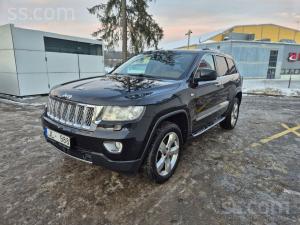 Melns Jeep Grand Cherokee 2013 Rīga, ar dzinēja tilpumu 3.00 L un nobraukumu 299 tūkst. km par 12300 €, foto  vietnē AUTOMOTO.COM.LV