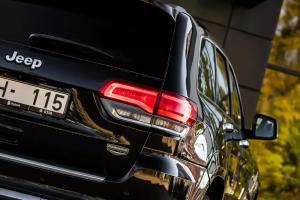 Melns Jeep Grand Cherokee 2013 Jelgava, ar dzinēja tilpumu 3.00 L un nobraukumu 215 tūkst. km par 10300 €, foto 6 vietnē AUTOMOTO.COM.LV