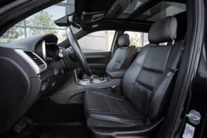 Melns Jeep Grand Cherokee 2013 Jelgava, ar dzinēja tilpumu 3.00 L un nobraukumu 215 tūkst. km par 10300 €, foto 18 vietnē AUTOMOTO.COM.LV