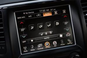 Melns Jeep Grand Cherokee 2013 Jelgava, ar dzinēja tilpumu 3.00 L un nobraukumu 215 tūkst. km par 10300 €, foto 35 vietnē AUTOMOTO.COM.LV