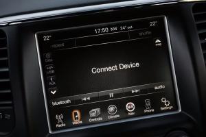Melns Jeep Grand Cherokee 2013 Jelgava, ar dzinēja tilpumu 3.00 L un nobraukumu 215 tūkst. km par 10300 €, foto 39 vietnē AUTOMOTO.COM.LV