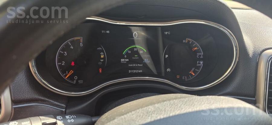Melns Jeep Grand Cherokee 2013 Valmiera, ar dzinēja tilpumu 3.00 L un nobraukumu 311 tūkst. km par 13550 €, foto 6 vietnē AUTOMOTO.COM.LV