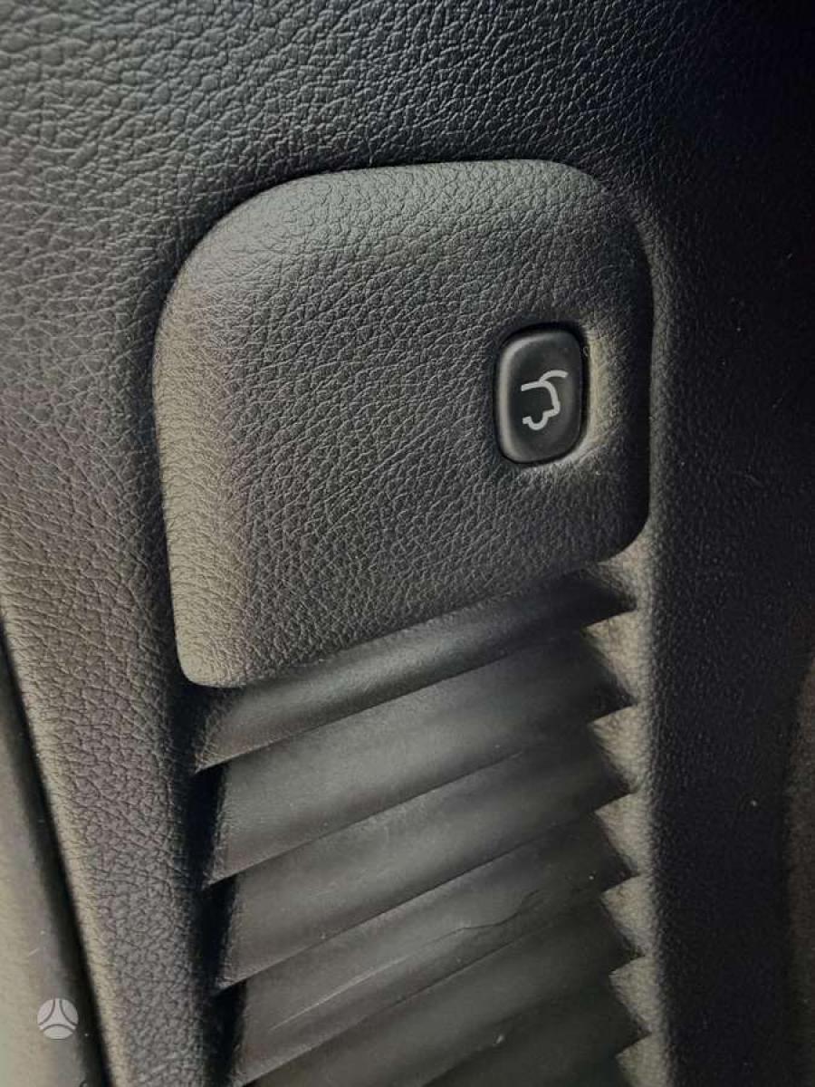 Melns Jeep Grand Cherokee 2013 Šauļi, ar dzinēja tilpumu 2.99 L un nobraukumu 284 tūkst. km par 13200 €, foto 46 vietnē AUTOMOTO.COM.LV
