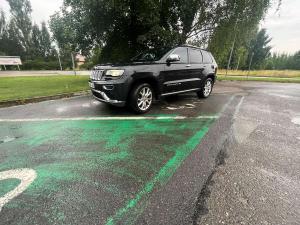 Melns Jeep Grand Cherokee 2013 Tauragė, ar dzinēja tilpumu 2.99 L un nobraukumu 229 tūkst. km par 9000 €, foto 4 vietnē AUTOMOTO.COM.LV