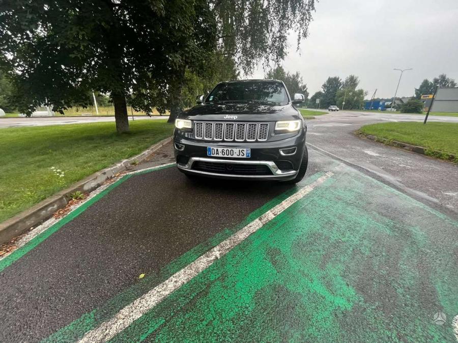 Melns Jeep Grand Cherokee 2013 Tauragė, ar dzinēja tilpumu 2.99 L un nobraukumu 229 tūkst. km par 9000 €, foto 8 vietnē AUTOMOTO.COM.LV