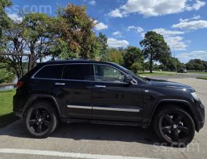 Melns Jeep Grand Cherokee 2013 Rīga, ar dzinēja tilpumu 3.00 L un nobraukumu 234 tūkst. km par 11300 €, foto 7 vietnē AUTOMOTO.COM.LV