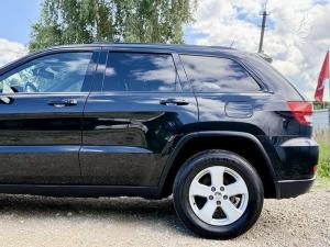 Melns Jeep Grand Cherokee 2013 Šauļi, ar dzinēja tilpumu 2.99 L un nobraukumu 284 tūkst. km par 13200 €, foto 13 vietnē AUTOMOTO.COM.LV
