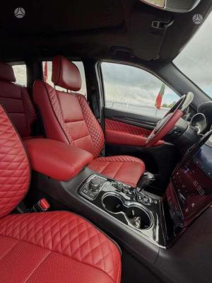 Melns Jeep Grand Cherokee 2013 Šauļi, ar dzinēja tilpumu 2.99 L un nobraukumu 284 tūkst. km par 13200 €, foto 31 vietnē AUTOMOTO.COM.LV
