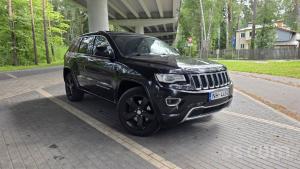Melns Jeep Grand Cherokee 2013 Jūrmala, ar dzinēja tilpumu 3.00 L un nobraukumu 342 tūkst. km par 14000 €, foto  vietnē AUTOMOTO.COM.LV
