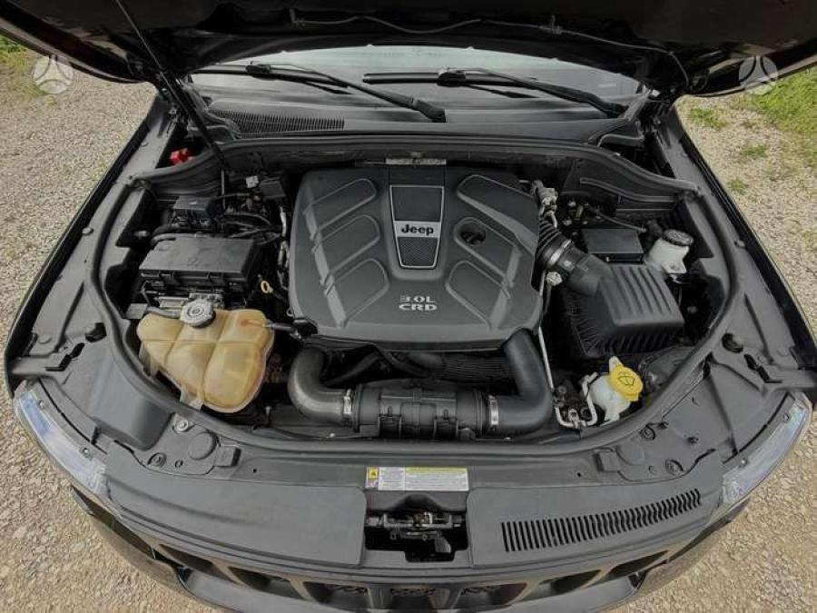 Melns Jeep Grand Cherokee 2013 Šauļi, ar dzinēja tilpumu 2.99 L un nobraukumu 284 tūkst. km par 9999 €, foto 49 vietnē AUTOMOTO.COM.LV