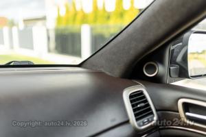 Melns Jeep Grand Cherokee 2013 Tallina, ar dzinēja tilpumu 3.00 L un nobraukumu 280 tūkst. km par 9900 €, foto 22 vietnē AUTOMOTO.COM.LV