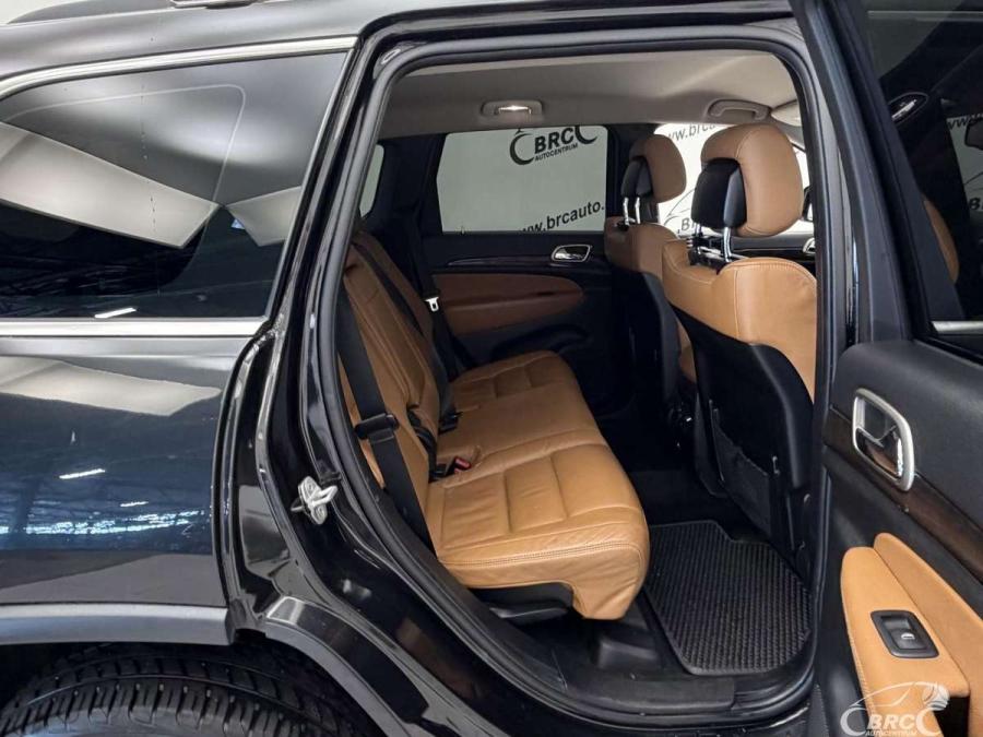 Melns Jeep Grand Cherokee 2013 Viļņa, ar dzinēja tilpumu 2.99 L un nobraukumu 253 tūkst. km par 10000 €, foto 12 vietnē AUTOMOTO.COM.LV