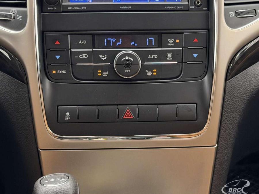 Melns Jeep Grand Cherokee 2013 Viļņa, ar dzinēja tilpumu 2.99 L un nobraukumu 253 tūkst. km par 10000 €, foto 19 vietnē AUTOMOTO.COM.LV