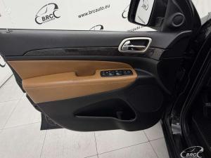Melns Jeep Grand Cherokee 2013 Viļņa, ar dzinēja tilpumu 2.99 L un nobraukumu 253 tūkst. km par 10000 €, foto 22 vietnē AUTOMOTO.COM.LV