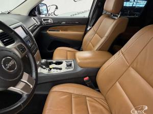 Melns Jeep Grand Cherokee 2013 Viļņa, ar dzinēja tilpumu 2.99 L un nobraukumu 253 tūkst. km par 10000 €, foto 26 vietnē AUTOMOTO.COM.LV