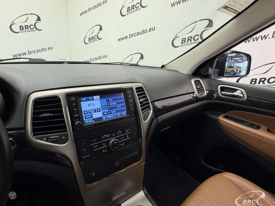 Melns Jeep Grand Cherokee 2013 Viļņa, ar dzinēja tilpumu 2.99 L un nobraukumu 253 tūkst. km par 10000 €, foto 29 vietnē AUTOMOTO.COM.LV
