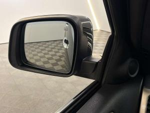 Black Jeep Grand Cherokee 2013 in Marijampole, with an engine capacity of 2.99 L and mileage of 283 thousand km for 12999 €, photo 11 on AUTOMOTO.COM.LV