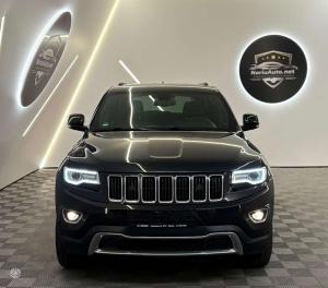 Black Jeep Grand Cherokee 2013 in Marijampole, with an engine capacity of 2.99 L and mileage of 283 thousand km for 12999 €, photo 13 on AUTOMOTO.COM.LV