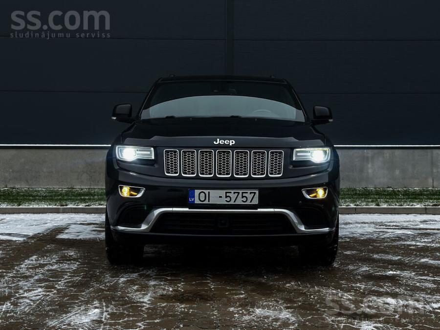 Melns Jeep Grand Cherokee 2014 Rīga, ar dzinēja tilpumu 3.00 L un nobraukumu 278 tūkst. km par 12600 €, foto 2 vietnē AUTOMOTO.COM.LV